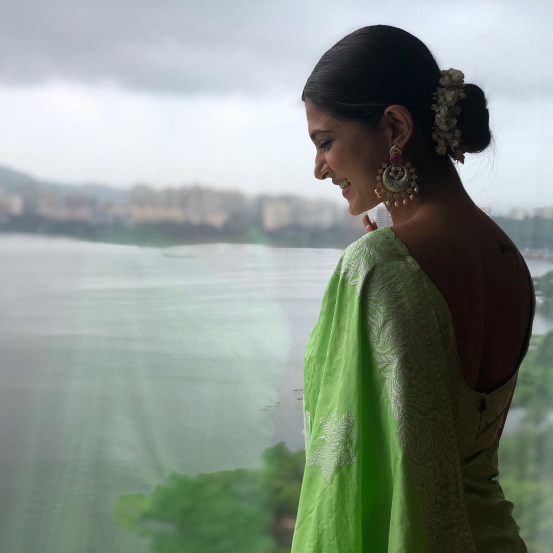 Jennifer Winget Makes Jaws Drop In Gorgeous Ethnic Wear Outfits This ...
