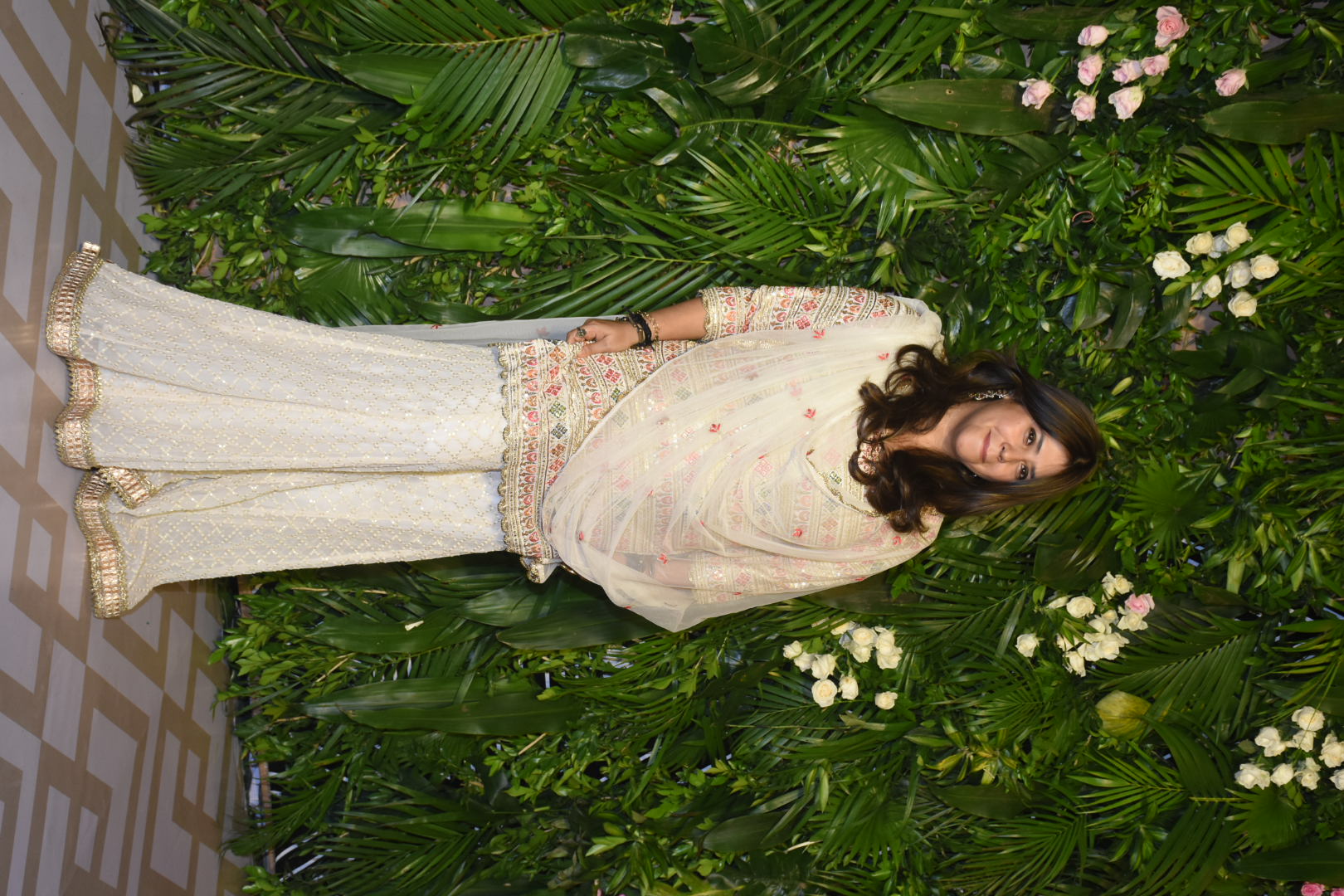 Kriti Sanon's Diwali Party Attended By Varun Dhawan, Ananya Panday ...