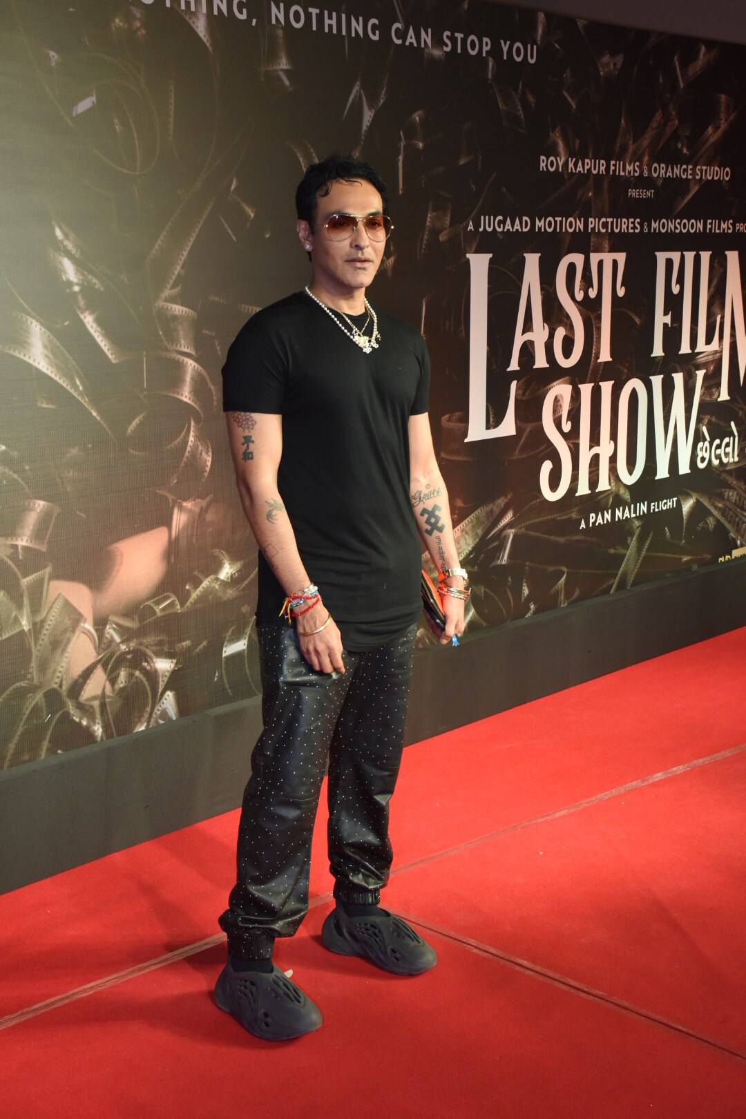 Deepika Padukone, Vidya Balan, Kiara Advani, Aditya Roy Kapur Among ...