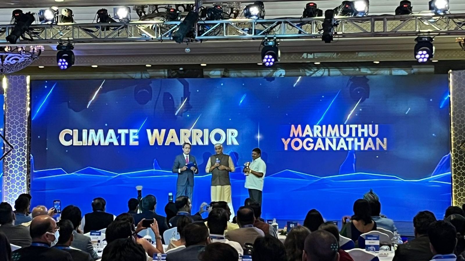 CNN-News18 Indian of The Year 2022: TN Bus Conductor, Marimuthu Yoganathan, Wins Climate Warrior ...