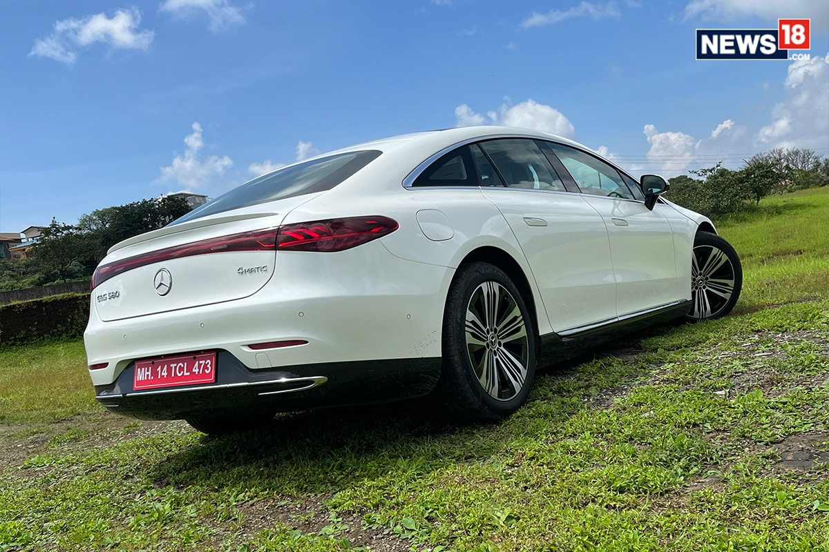 Mercedes-Benz EQS 580 in Pics: See Design, Features, Interior and More ...