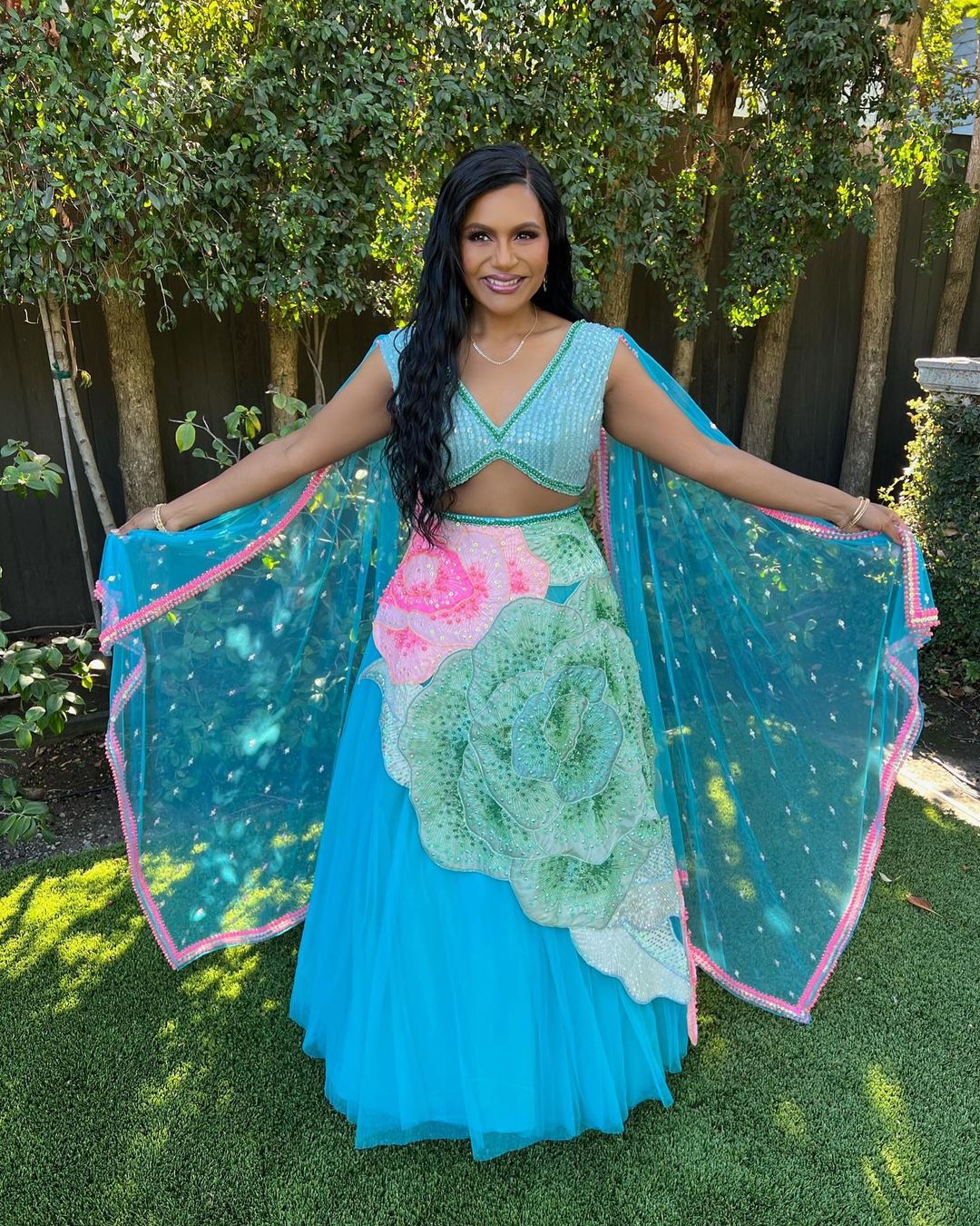 Mindy Kaling Looks Ravishing In Gorgeous Designer Ethnic Wear For ...
