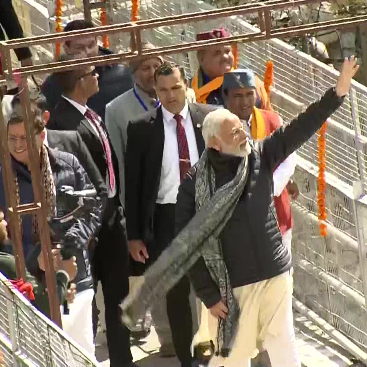 In Pics | PM Modi Offers Prayer Prayers at Kedarnath & Badrinath ...
