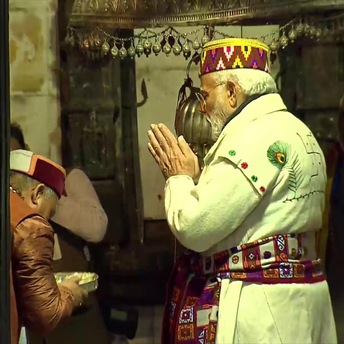 In Pics | PM Modi Offers Prayer Prayers at Kedarnath & Badrinath ...