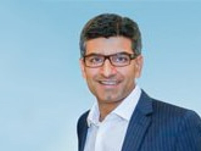 Simon Arora Diversified Gains from B&M Before the Retail Major Tanked ...