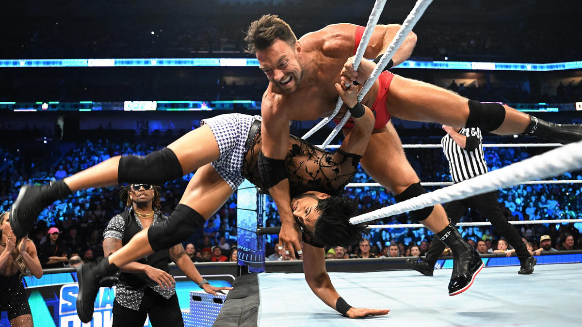 WWE SmackDown Results: Bray Wyatt Makes Emotional Return | In Pics - News18