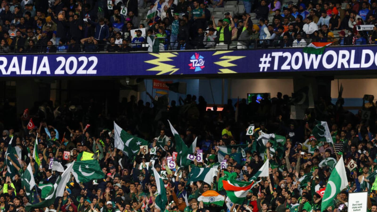 T20 World Cup: India vs Pakistan Blockbuster Match Creates New ...
