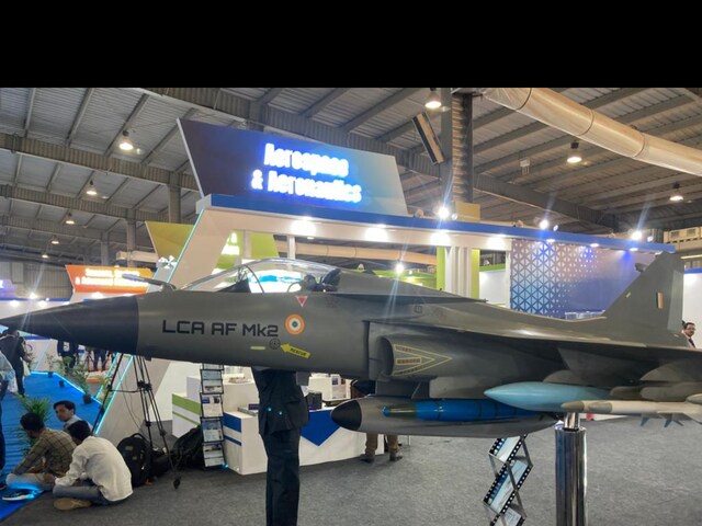 16 Countries Interested in LCA Tejas Mk2, Efforts on to Identify ...