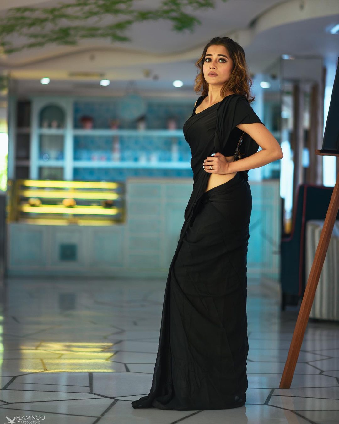 Tina Datta Of Bigg Boss 16 Makes Jaws Drop In Embellished Saree, Check ...