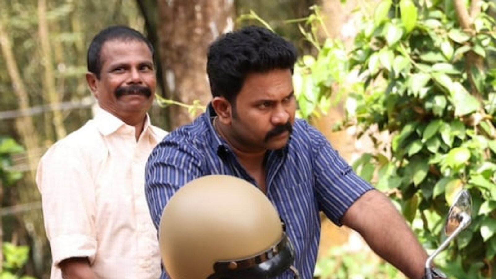 Midhun Manuel Thomas Wraps up The Shoot of Vijay Babu-Starrer Aardra ...