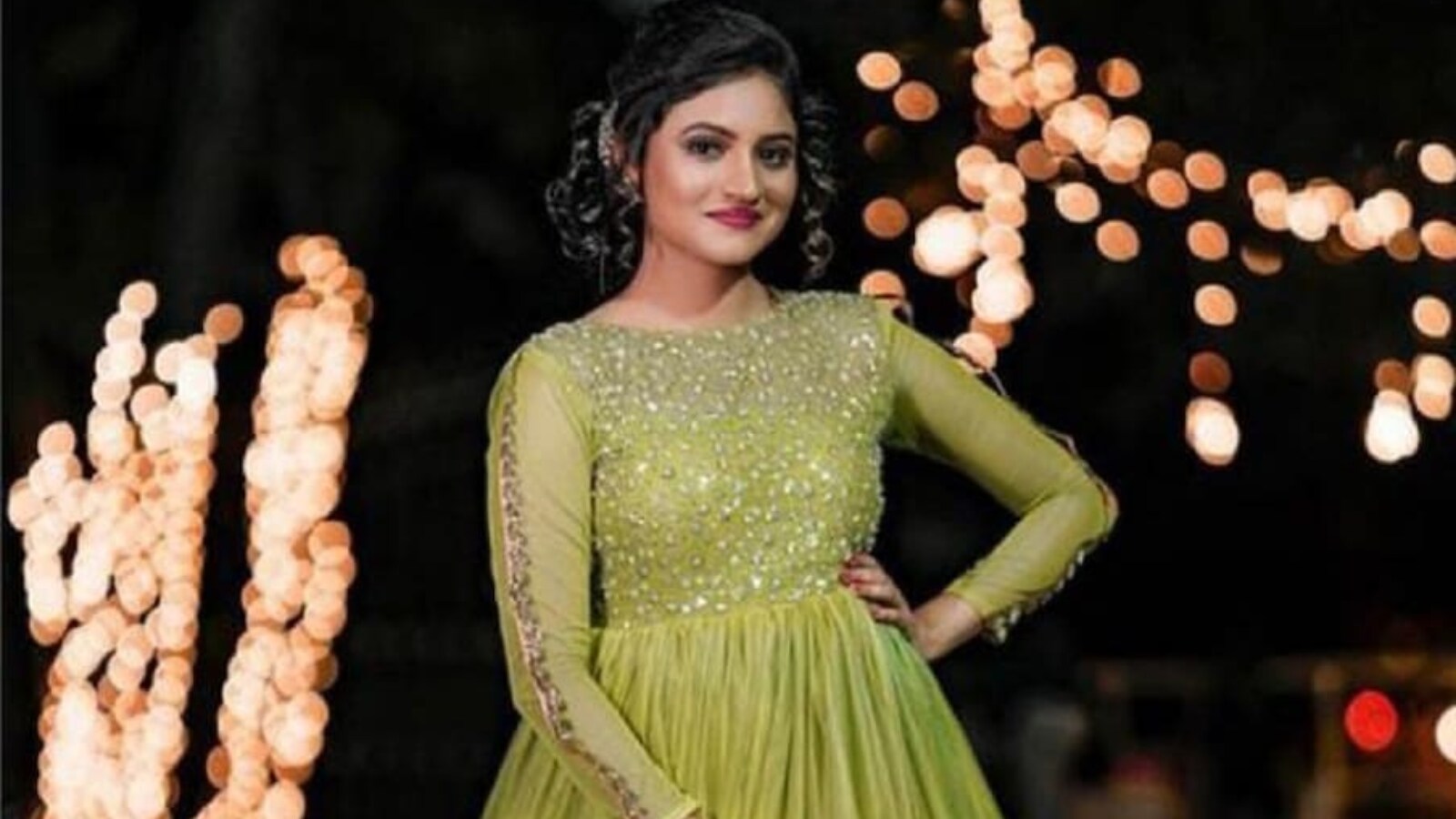 Kannadathi Actress Ranjini Raghavan a Shining Star in Lime-Green Gown ...