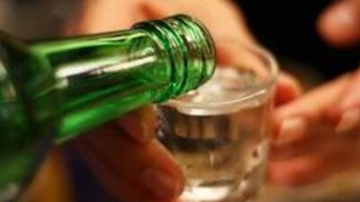 Here Is How You Can Identify Genuine Liquor | Lifestyle News - News18