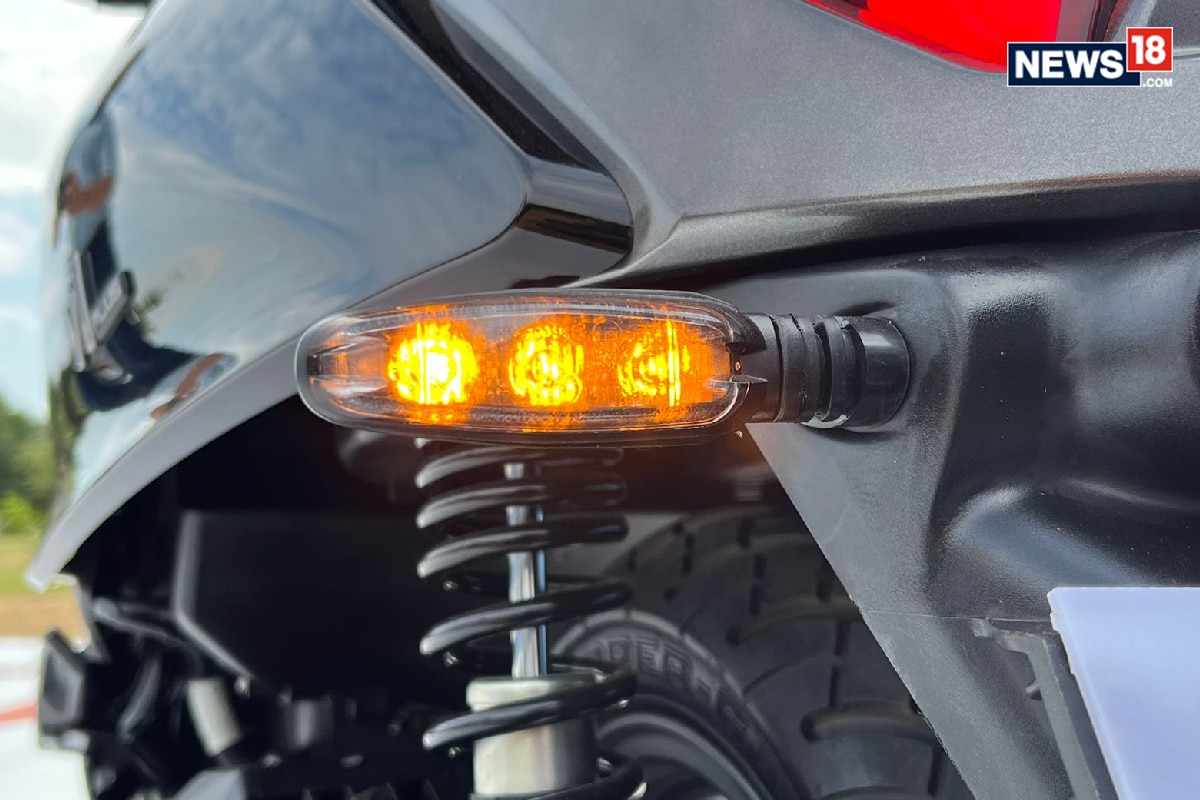 Hero Vida V1 Electric Scooter in Pics: See Design, Features and More in ...