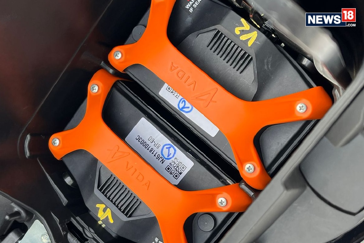 Hero Vida V1 Pro vs Ola S1 Pro: Price, Colors, Range, Charging Time and ...