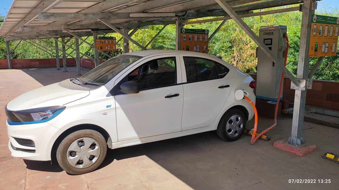 PM Modi to Declare Gujarat’s Modhera as India’s First Solar-Powered ...