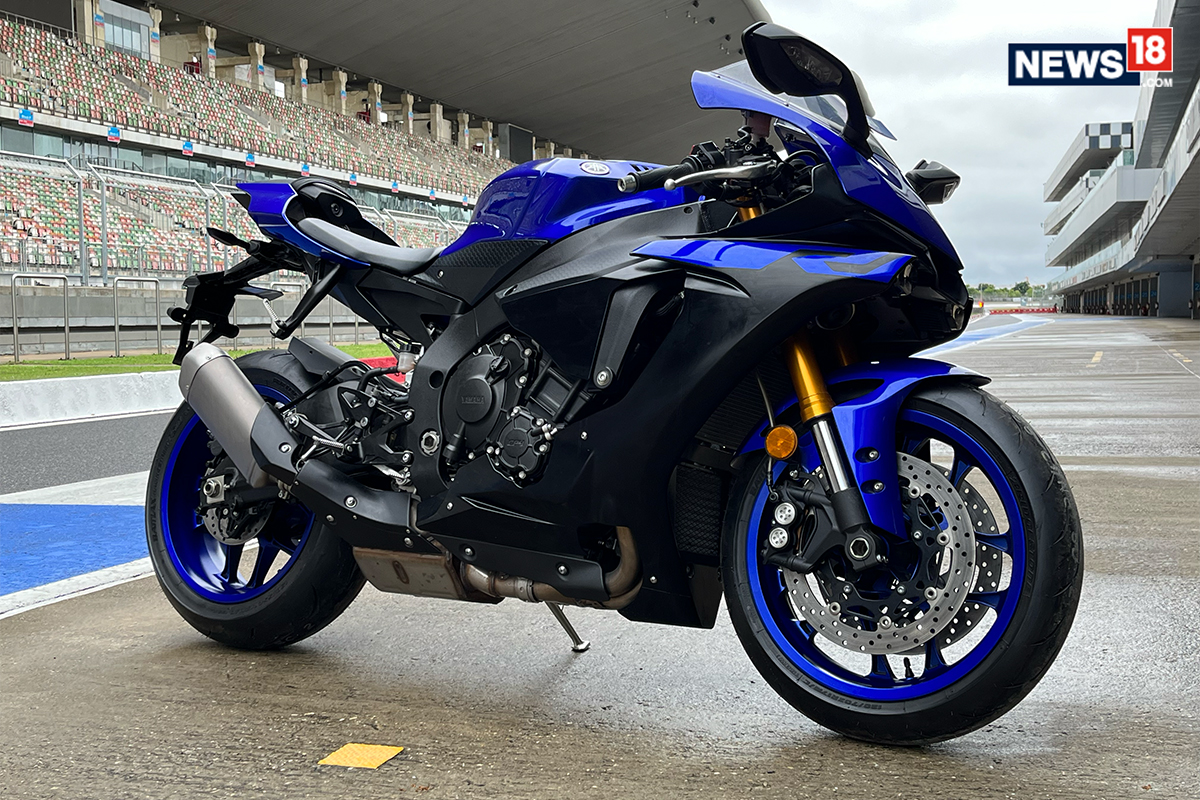Yamaha YZF R1 in Pics: See Design, Features and More in Detail - News18