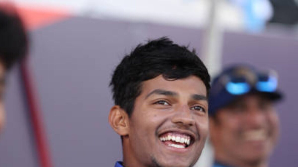 SMAT 2022: Yash Dhull Stars With a 36-ball 73 as Delhi Beat Hyderabad ...