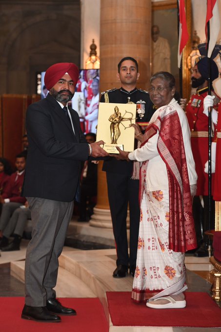 National Sports Awards 2022: President Droupadi Murmu Honours Sharath ...