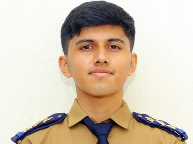 Representing India at COP27, 16-year-old Hyderabad Hotshot Has Plans to ... Representing India at COP27, 16-year-old Hyderabad Hotshot Has Plans to ...
