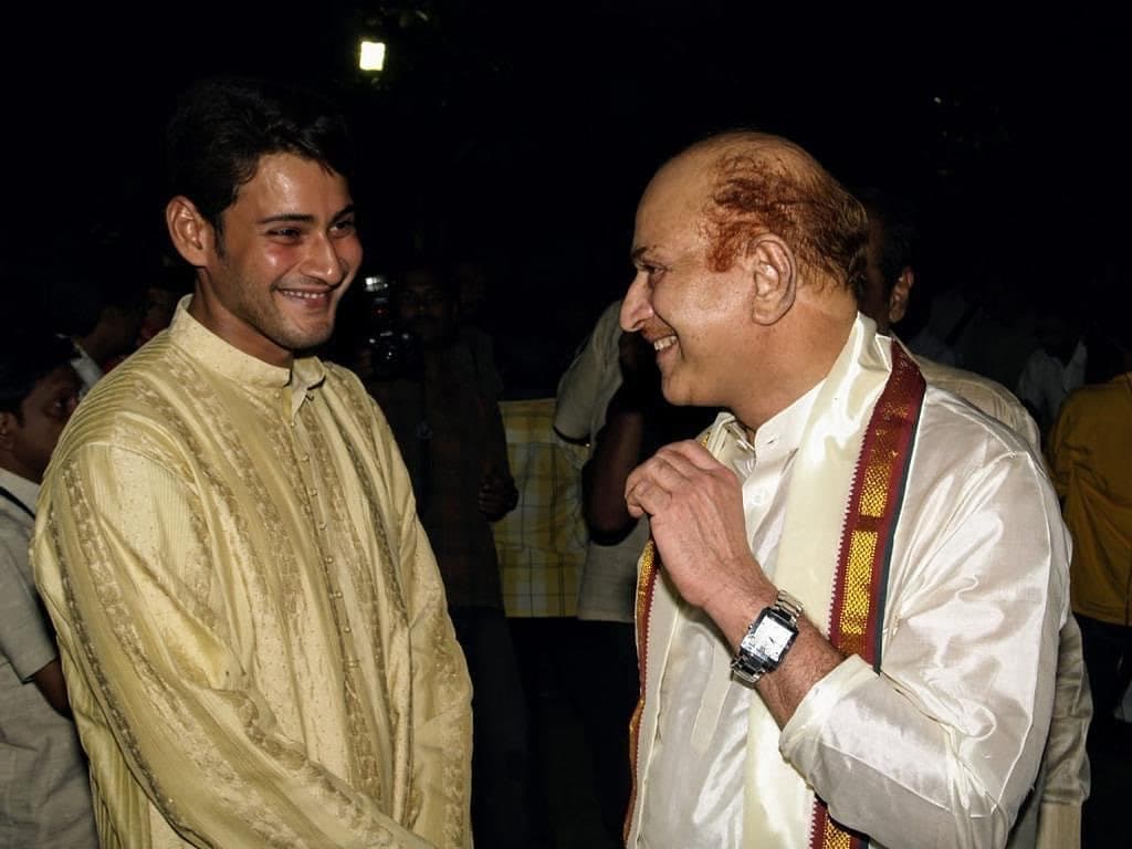 Actor Krishna Passes Away: A Look at His Priceless Family Moments With ...