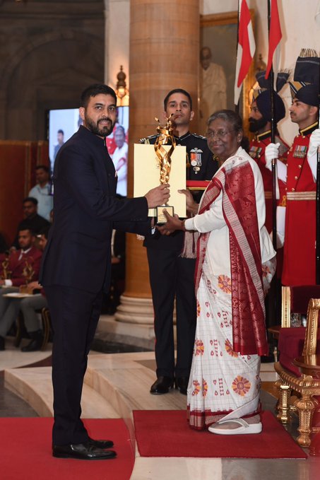 National Sports Awards 2022: President Droupadi Murmu Honours Sharath Kamal Achanta with Major ...