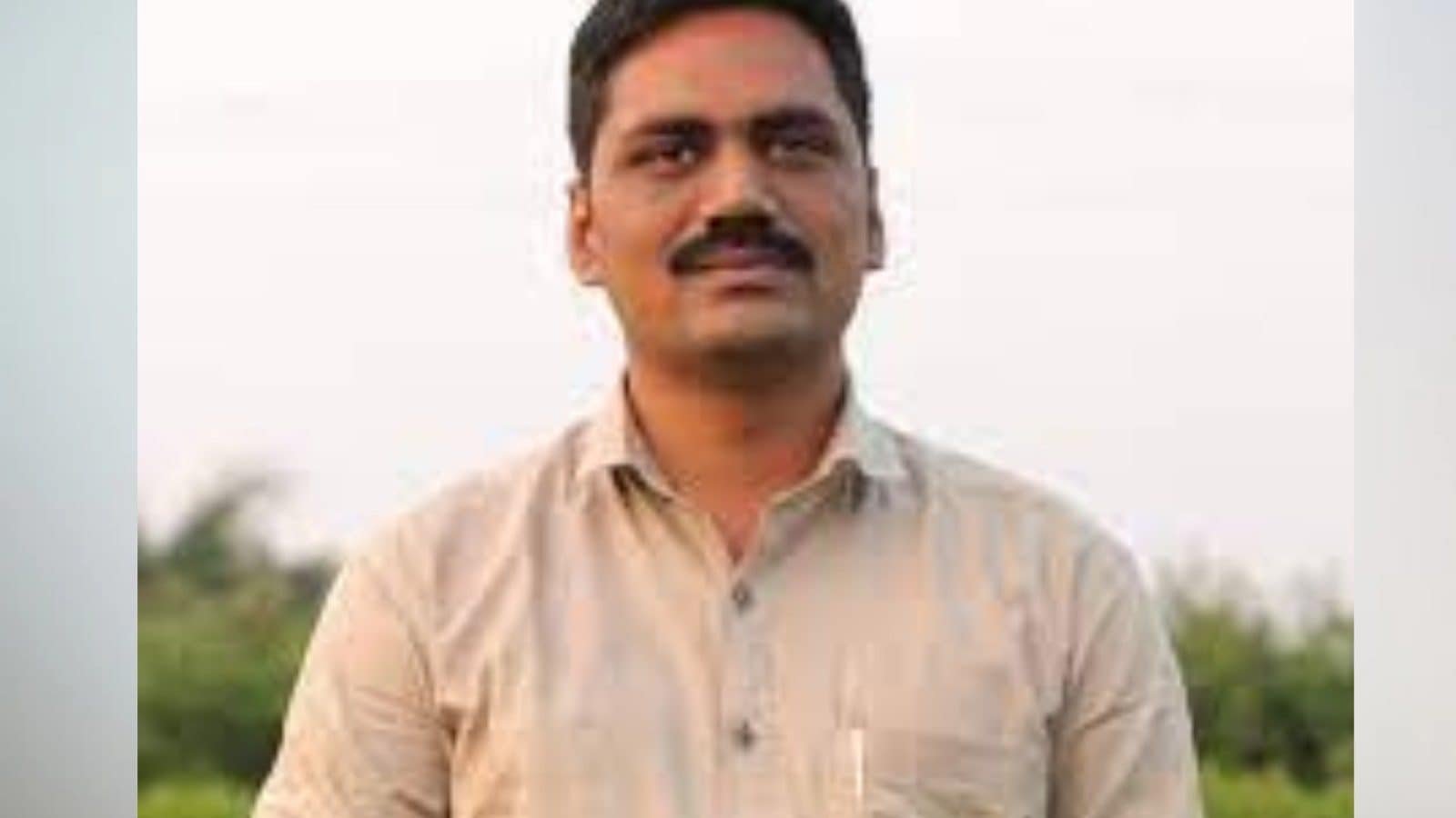 AAP Declares 12 More Candidates for Gujarat Polls; Alpesh Kathiriya to ...