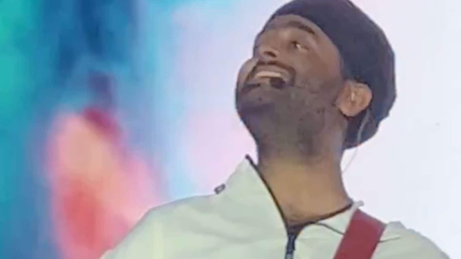 Arijit Singh's Kolkata Concert Takes Place, Singer Speaks Up On 'Gerua ...