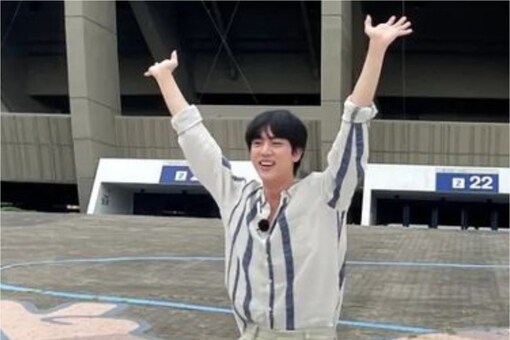 Happy Birthday Jin Bts Kim Seokjin Has Time And Again Proved Hes Truly King Of Comedy And