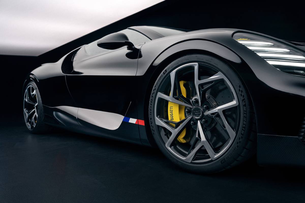 Bugatti W16 Mistral in Pics: See Design, Features, Interiors and More ...