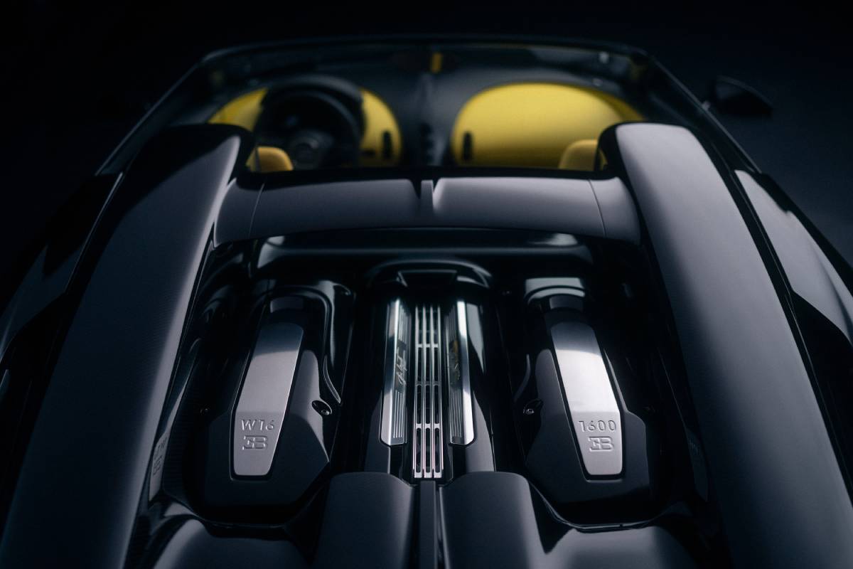Bugatti W16 Mistral in Pics: See Design, Features, Interiors and More ...