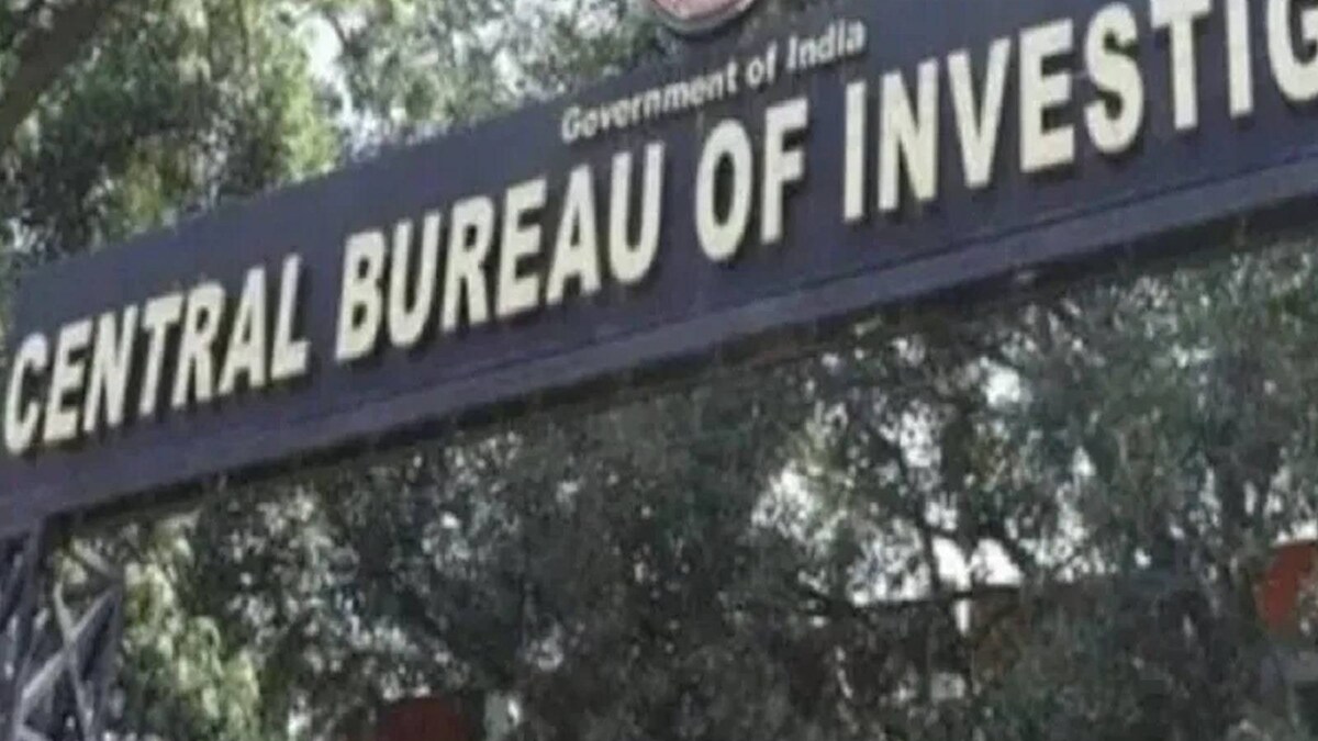 30 CBI Officers Get Police Medals on Republic Day Eve - News18