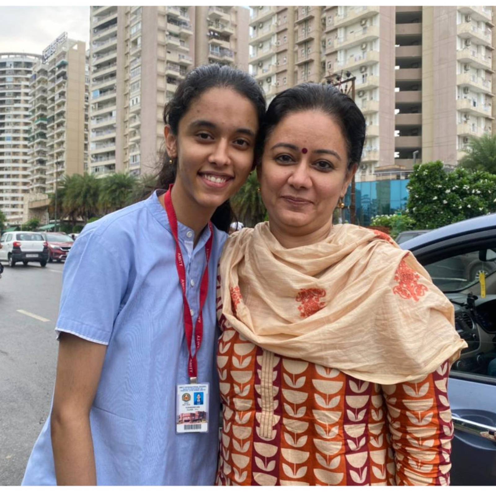 JEE Topper Didn't Opt for IIT, NEET AIR 4 Opts BIMS, Know Surprising ...