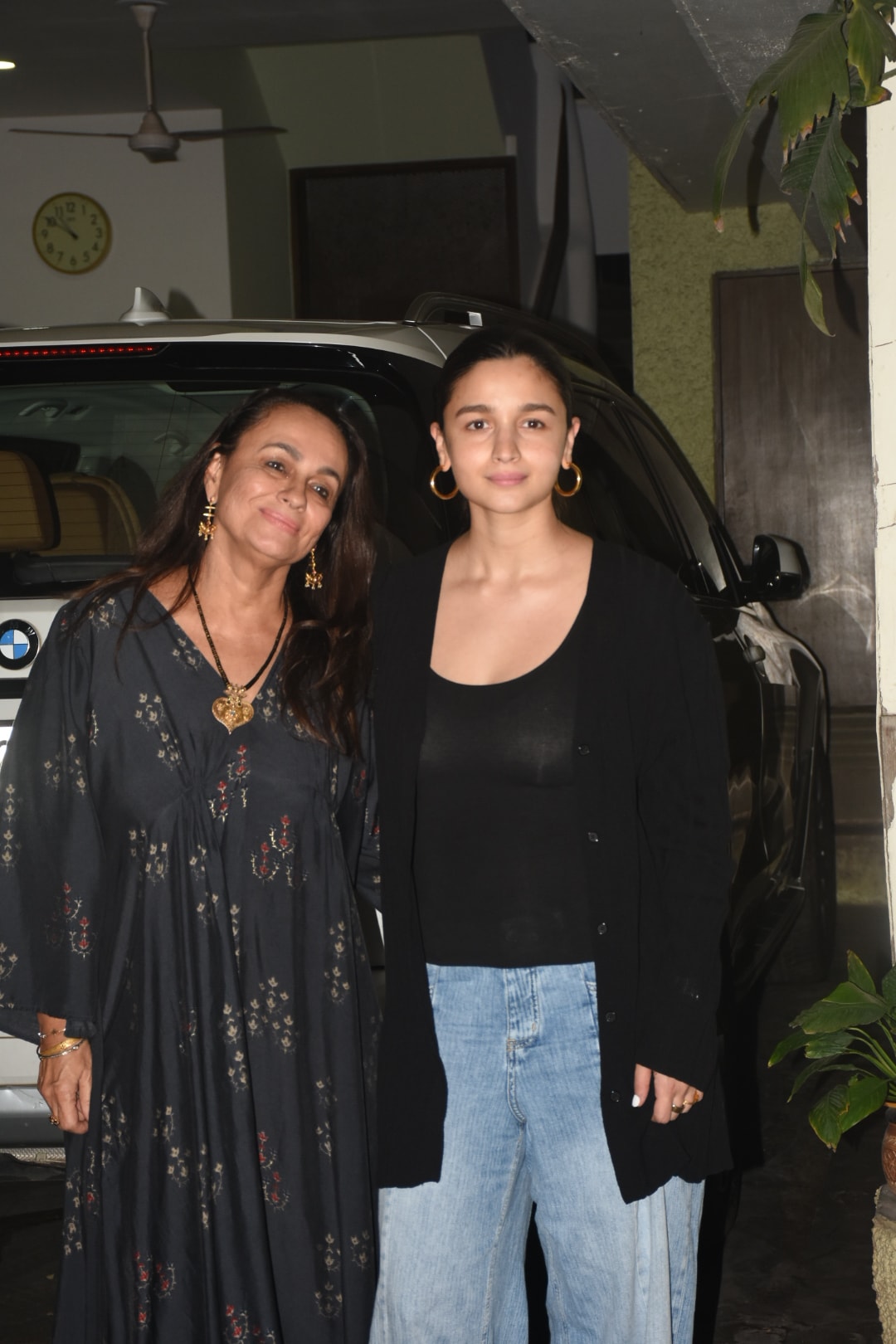 New Mommy Alia Bhatt Steps Out For First Time In Public Since Birth Of ...