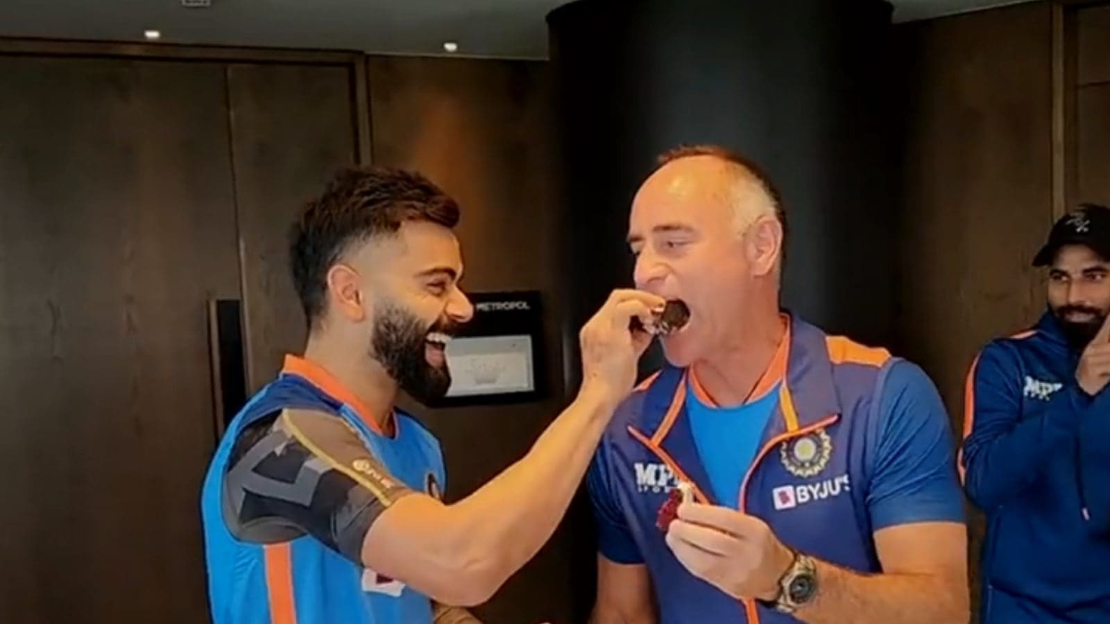 WATCH: Virat Kohli And Paddy Upton Celebrate Their Birthday With Team ...