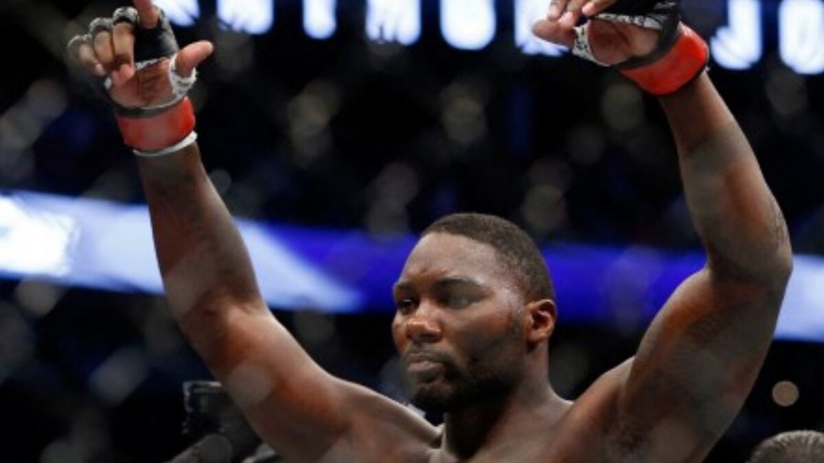 Former MMA Fighter Anthony 'Rumble' Johnson Dies at 38 - News18