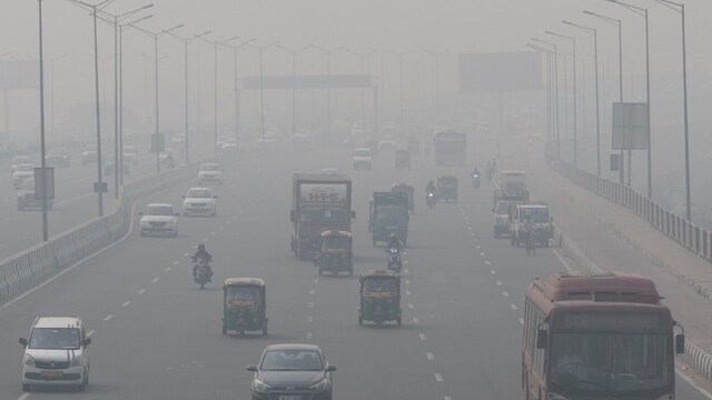 Delhi-NCR Pollution: Air Quality Continues to Remain in 'Very Poor' Category; Curbs Under Stage ...