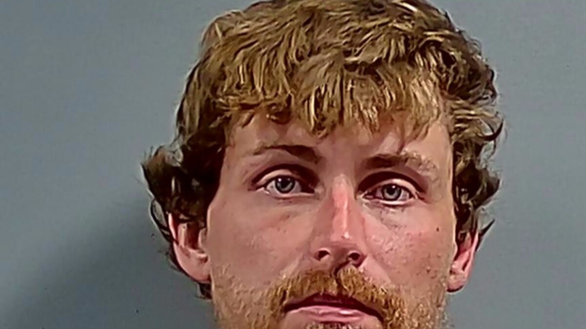 Florida Man Breaks into House to Drink, Sleep and Bathe, Police Say ...