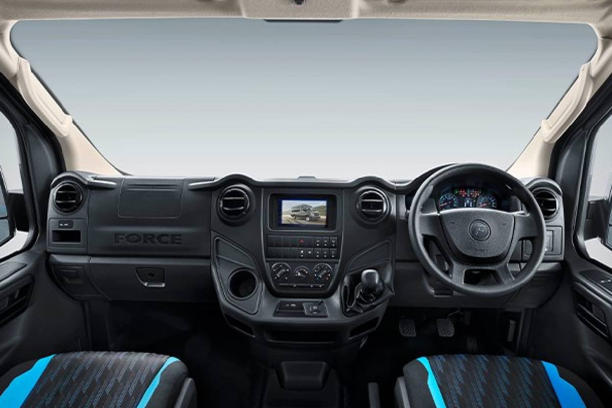 Force Urbania Van in Pics: See Design, Interior, Features and More in ...