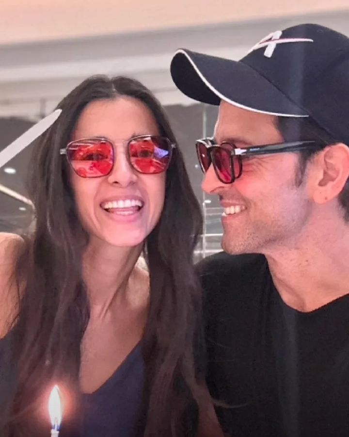 Hrithik Roshan And Saba Azad's Cute Couple Photos Will Melt Your Hearts ...