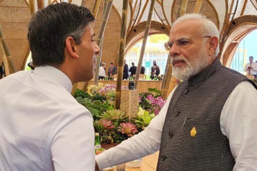 Meeting for the 1st Time as UK's Indian-origin PM, Rishi Sunak with Narendra Modi | See Pic from ...