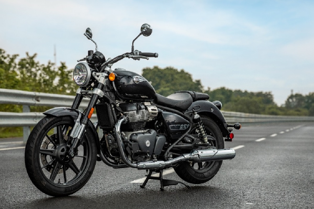Royal Enfield Super Meteor 650 in Pics: See Design, Features, and More ...