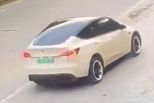 Watch Tesla Model Y Creates Mayhem On Chinese Roads Crashes Into