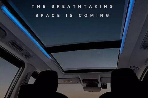India-Bound Toyota Innova Hycross to Get Panoramic Sunroof, Confirms ...