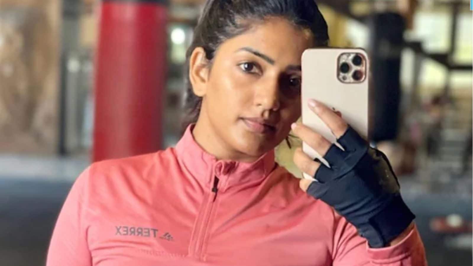 Eesha Rebba’s Latest Workout Clicks Will Inspire You to Hit the Gym ...