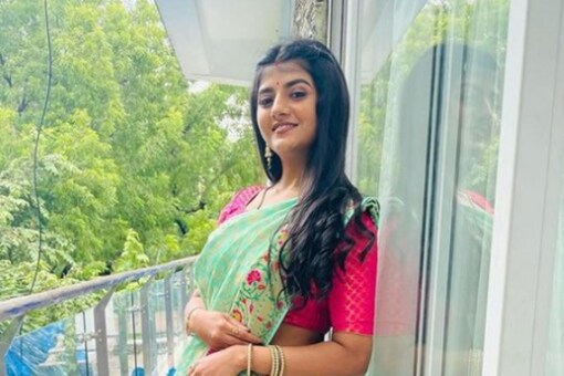 Actress Gabriella Charlton Shares Picts From Sets of Eeramana Rojave 2 ...