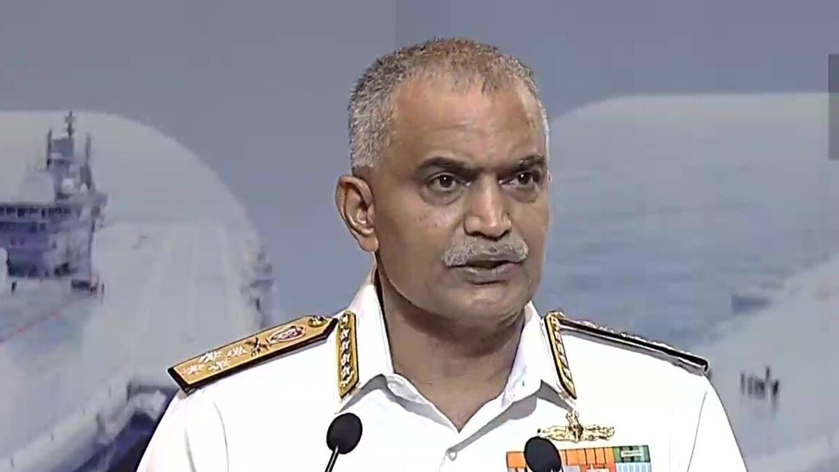 Navy Chief Admiral R Hari Kumar Begins 5-day Visit to Japan - News18
