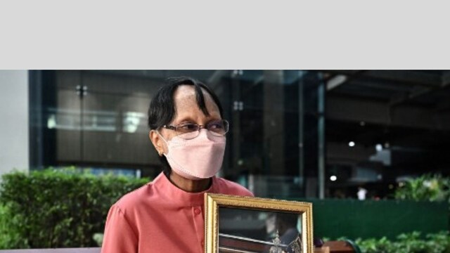 Thai King's Eldest Daughter Airlifted to Hospital After Losing ...