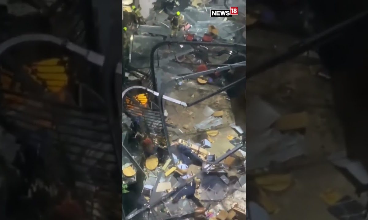 Shorts | Giant Aquarium With 1,500 Fish Explodes in Berlin Hotel ...