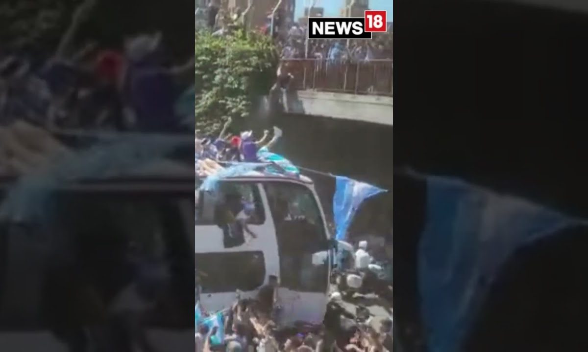 Lionel Messi Evacuated In Helicopters After Fans Jumped From Bridges To ...