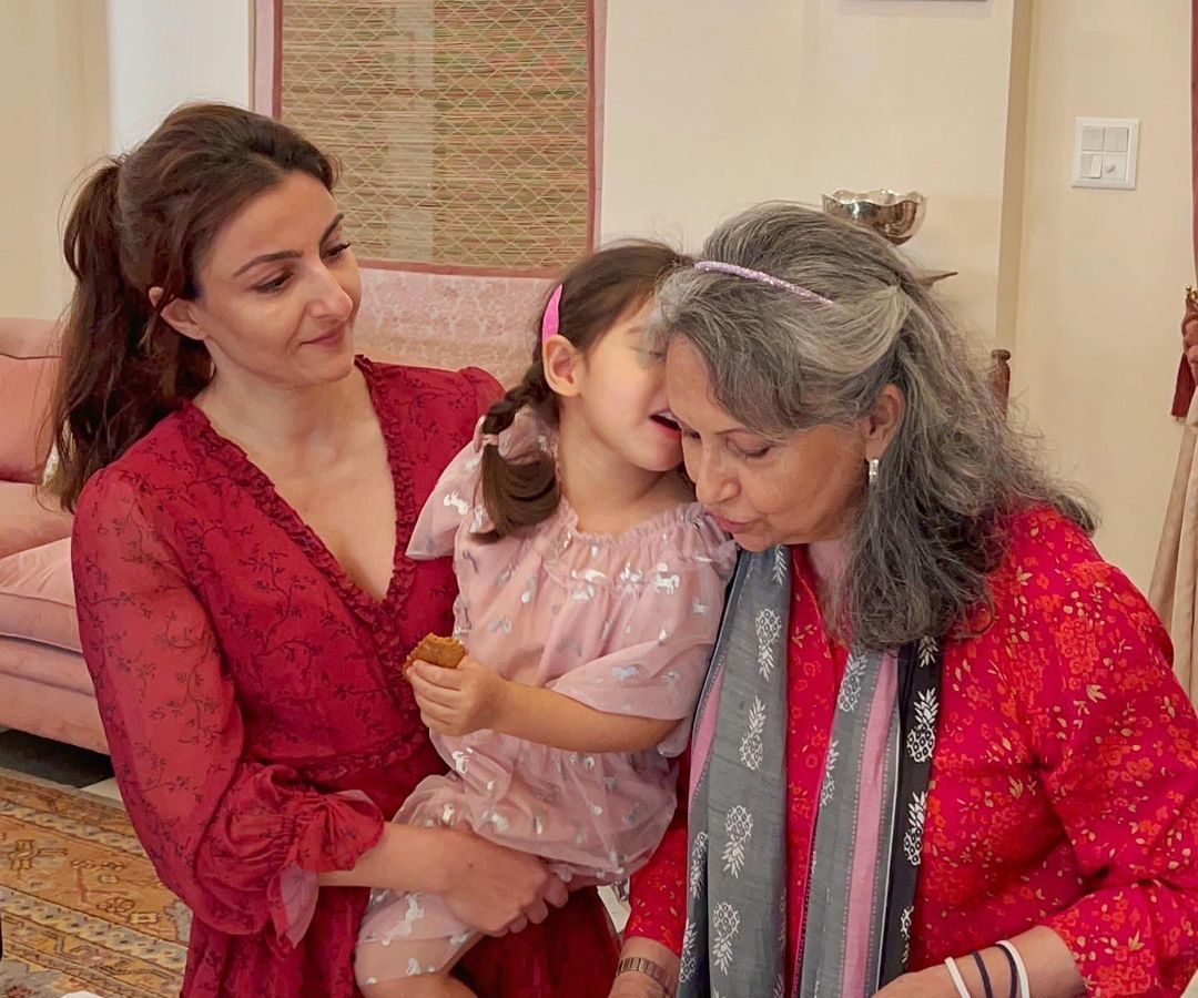 Sharmila Tagore Birthday: Veteran Actress Special Moments with Saif Ali ...